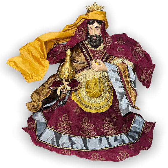 Holiday | 3 Large Vintage Magi Wizard Figurines Three Kings 3 Nativity ...